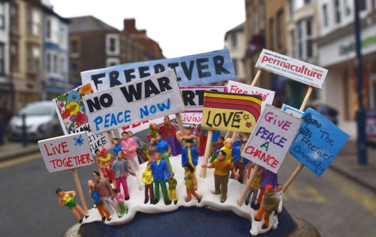 12 Simple principles to build peace in your community – Voice of Salam